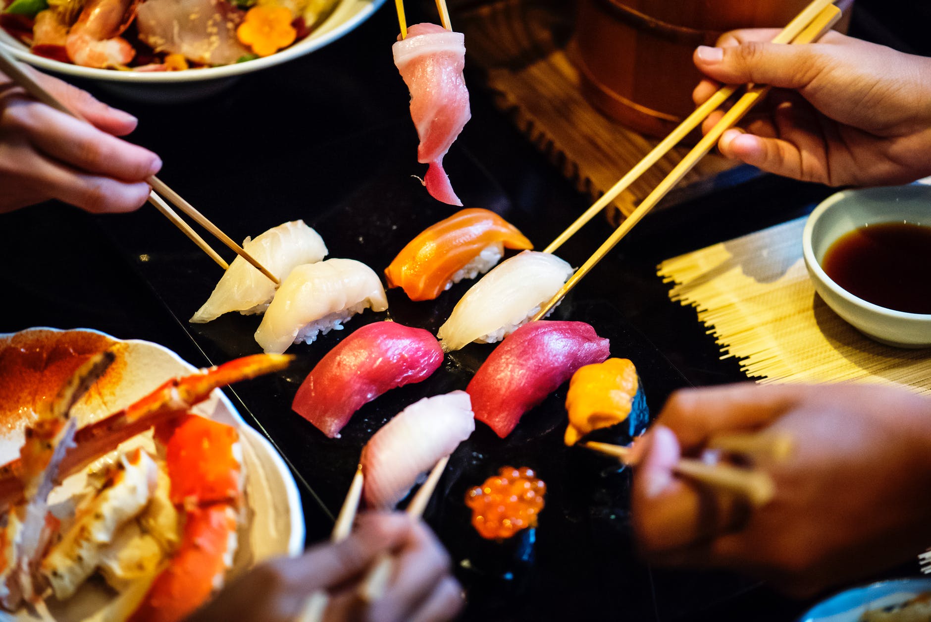 Here's How To Eat Sushi The Correct Way, According To Japanese Chef